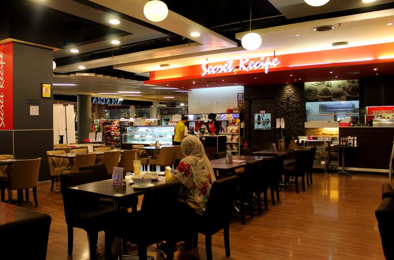 Explore – Summit USJ